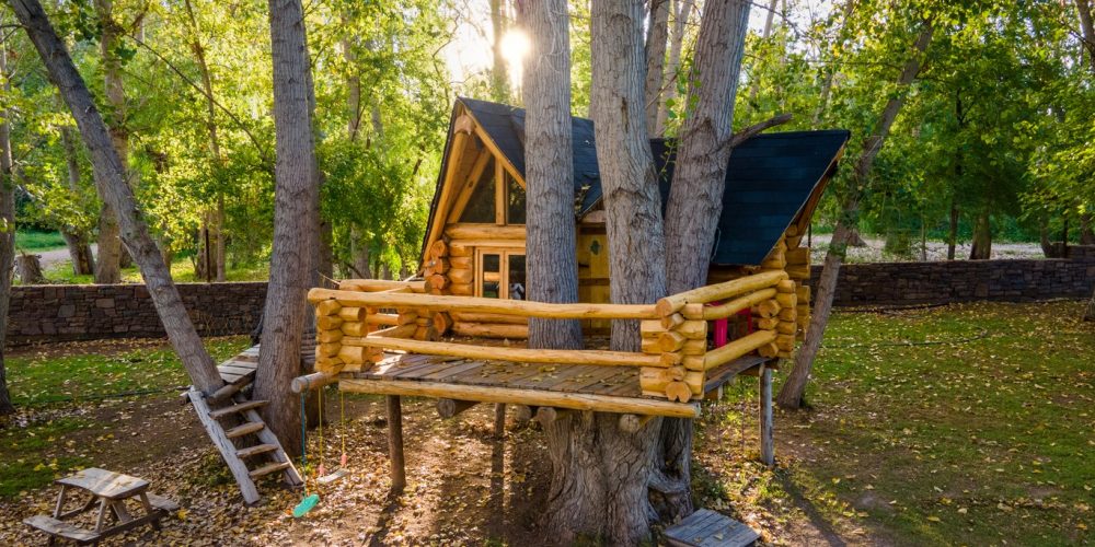 Votre camping avec cabane dans les arbres et autres hébergements ...