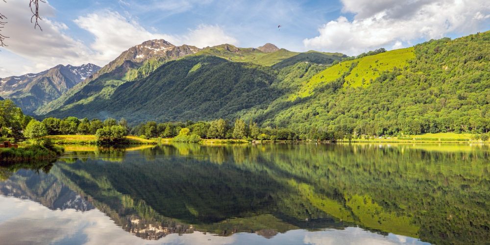Where to swim in the Hautes-Pyrénées? Lakes, rivers and unmissable ...