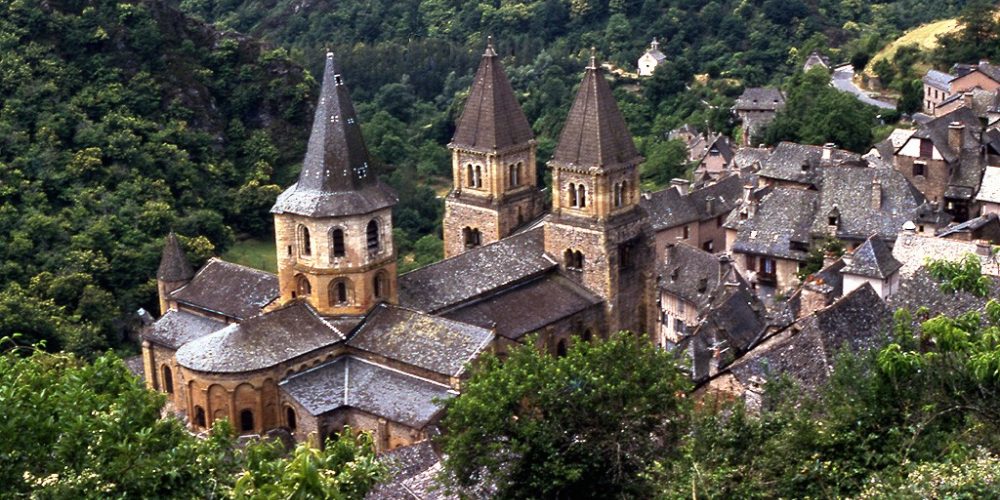 Abbaye Sainte-Foy de Conques, en Aveyron - Idées tourisme ...