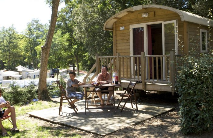 Camping LE PETIT ROCHER **** à Longeville-sur-Mer Vendée ...