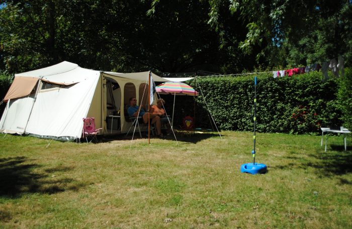 Camping LA ROCHE POSAY VACANCES ***** à la La Roche-Posay Vienne ...