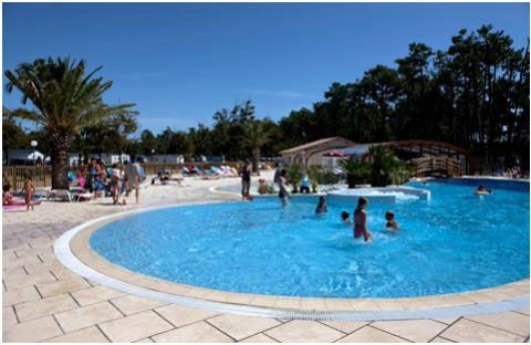 Camping SOULAC PLAGE **** à Soulac-sur-Mer Gironde - CampingFrance.com