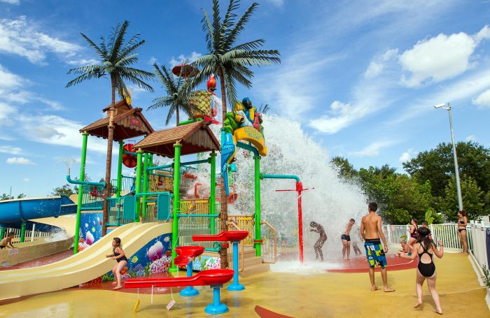 Camping SANGUINET PLAGE ***** à Sanguinet Landes - CampingFrance.com