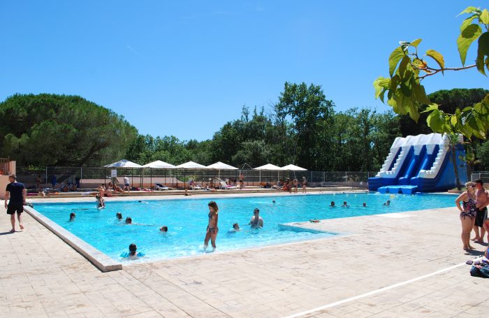Camping OASIS VILLAGE ***** à Puget-sur-Argens Var - CampingFrance.com