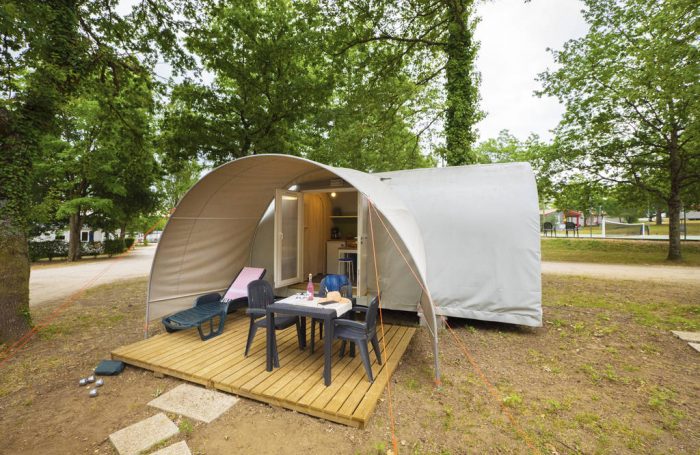 Campingplatz HELIOMONDE CENTRE NATURISTE * in Saint-Chéron Essonne ...