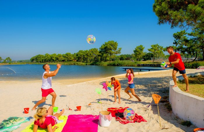 Camping LE ROUMINGUE **** à Lanton Gironde - CampingFrance.com